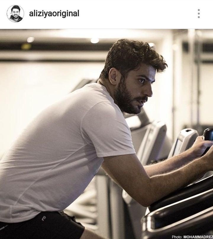 آخرین خبر چهره ها استایل علی ضیا در سالن بدنسازی
