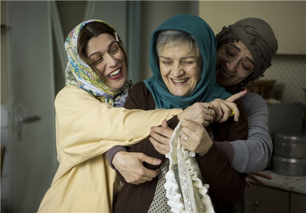آخرین خبر تیزر فیلم سینمایی «آبجی با بازی گلاب آدینه رونمایی شد
