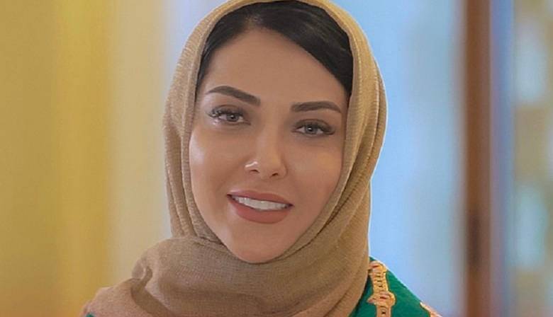 آخرین خبر چهره ها لیلا اوتادی بر سر مزار استاد شجریان
