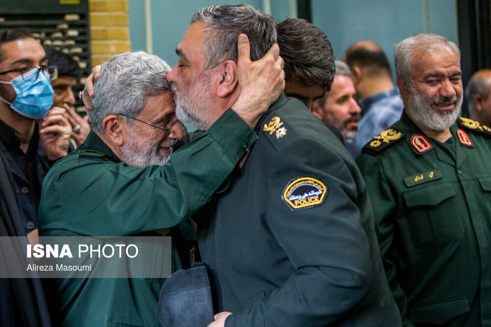آخرین خبر عکس سردار قاآنی در مراسم بزرگداشت شهدای حمله تروریستی رژیم