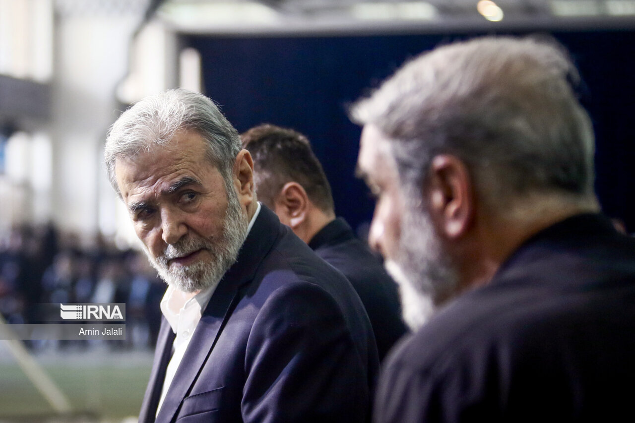 آخرین خبر عکس حضور دبیرکل جهاد اسلامی فلسطین در مراسم چهلم شهدای خدمت